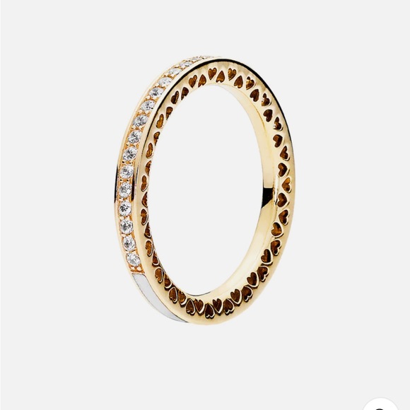 Pandora | Jewelry | Pandora 4k Radiant Hearts Ring G585 Ale 7 | Poshmark